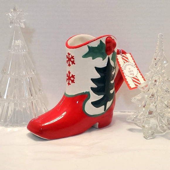 Peppermint & Pine | Dining | Peppermint Pine Holiday Boot Mug | Poshmark
